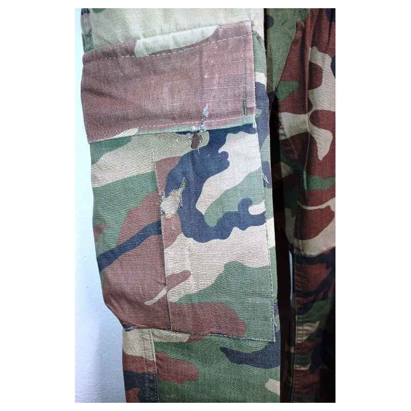 AFRIQUE / TCHAD : Pantalon camouflé Armée de Terre Tchadienne Occasion 2C